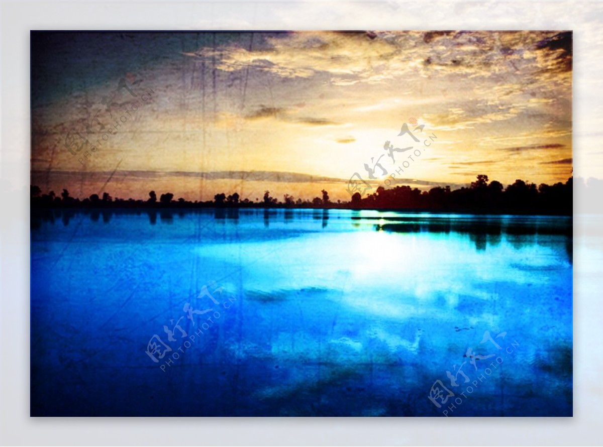 冷暖两重天图片素材-编号23521894-图行天下